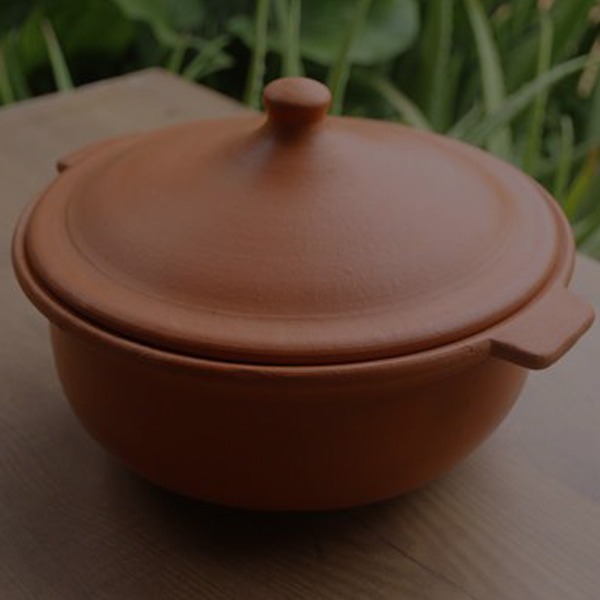 newBasics - Earthenware - Terracota - Clayware - Clay Utensils